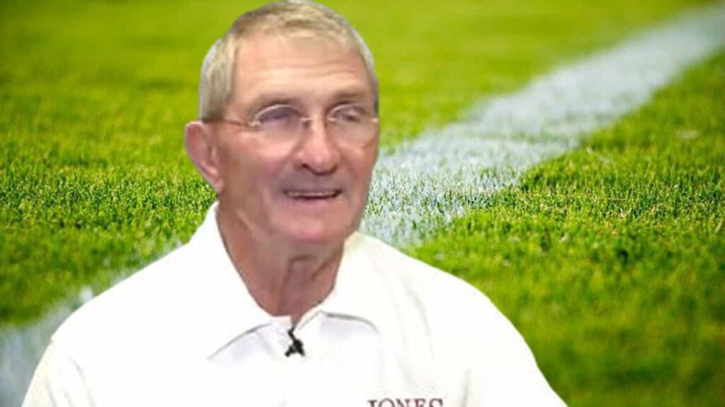 Ray Perkins, The Former Alabama, NY Giants Coach, Dies At 79